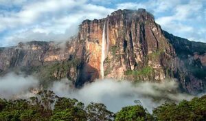 En Venezuela se encuentra la cascada más alta del mundo: supera a las ...